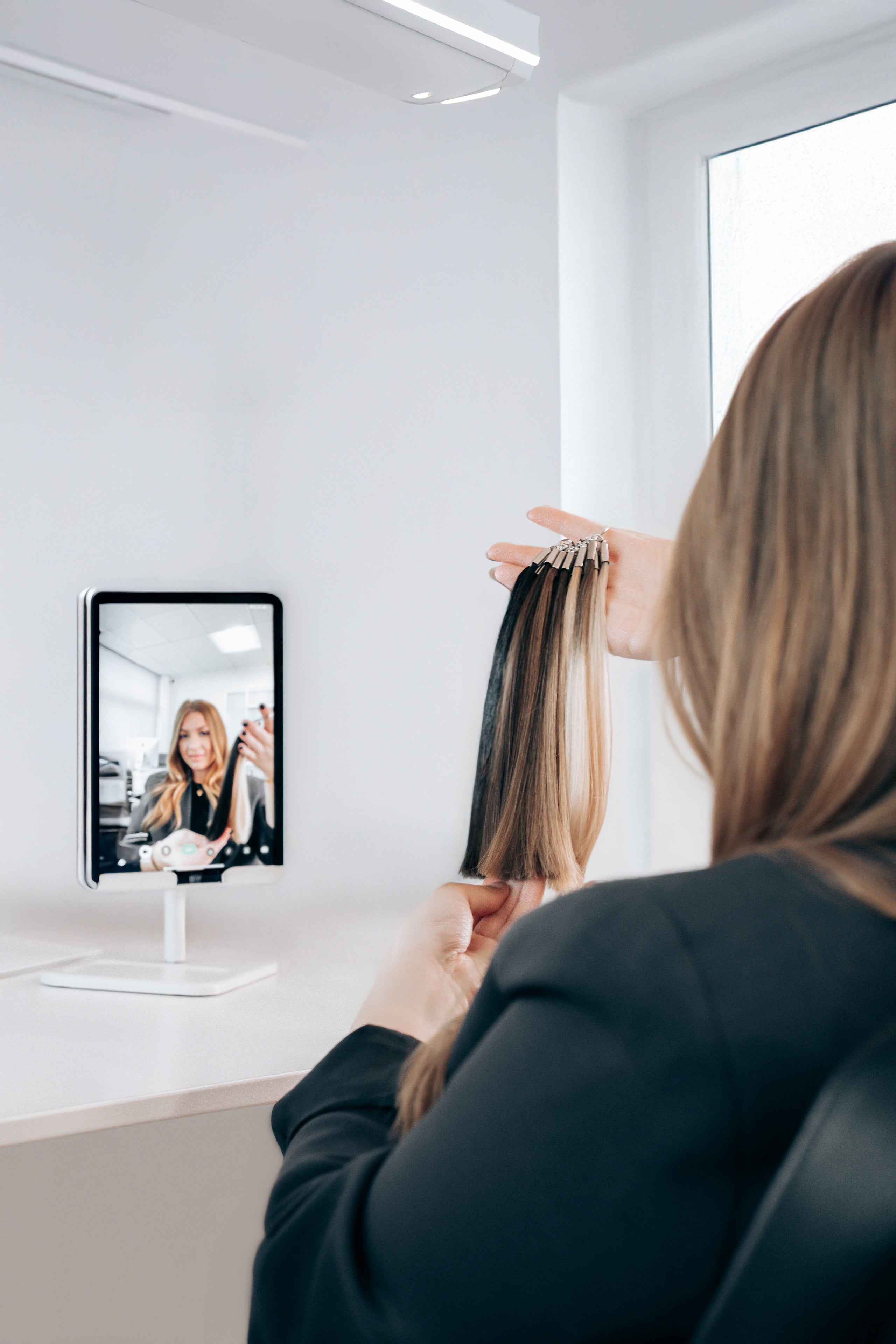 Clip In Full Head Hair Extensions | gee®